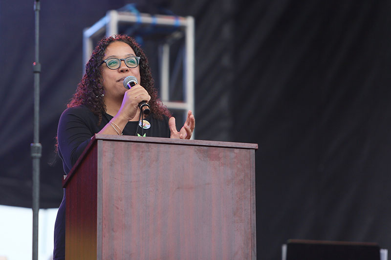 Professor Jessica Ware Gets Featured Speaker Slot at March for Science ...