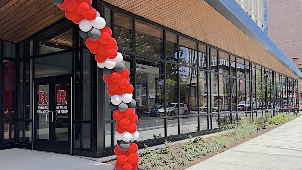 One-Stop Student Center Opens in Conklin Hall | Rutgers University-Newark